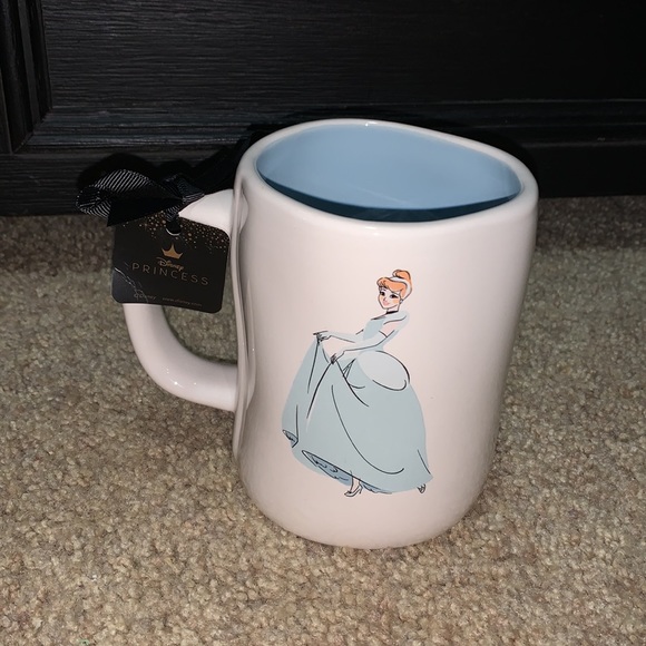 Rae Dunn | Dining | Rae Dunn Disney Princess Collection 222 Limited ...